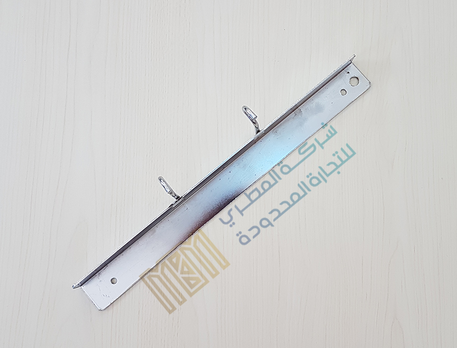 حـامل رف على عمـود سلم – شركة المطري الرائدة للتجارة المحدودة